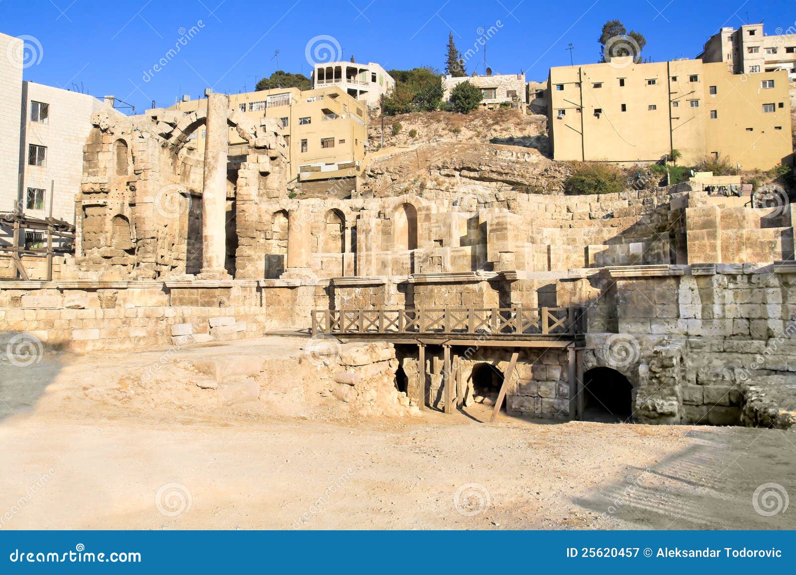 The Nymphaeum , Amman, Jordan Stock Image - Image of stone, ruin: 25620457