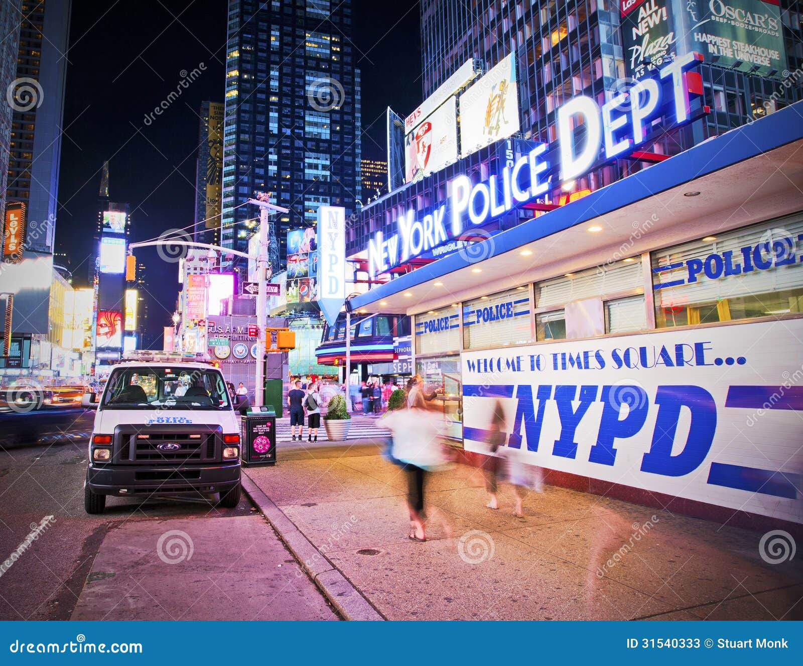 NYPD en Times Square foto de archivo editorial. Imagen de hermoso ...