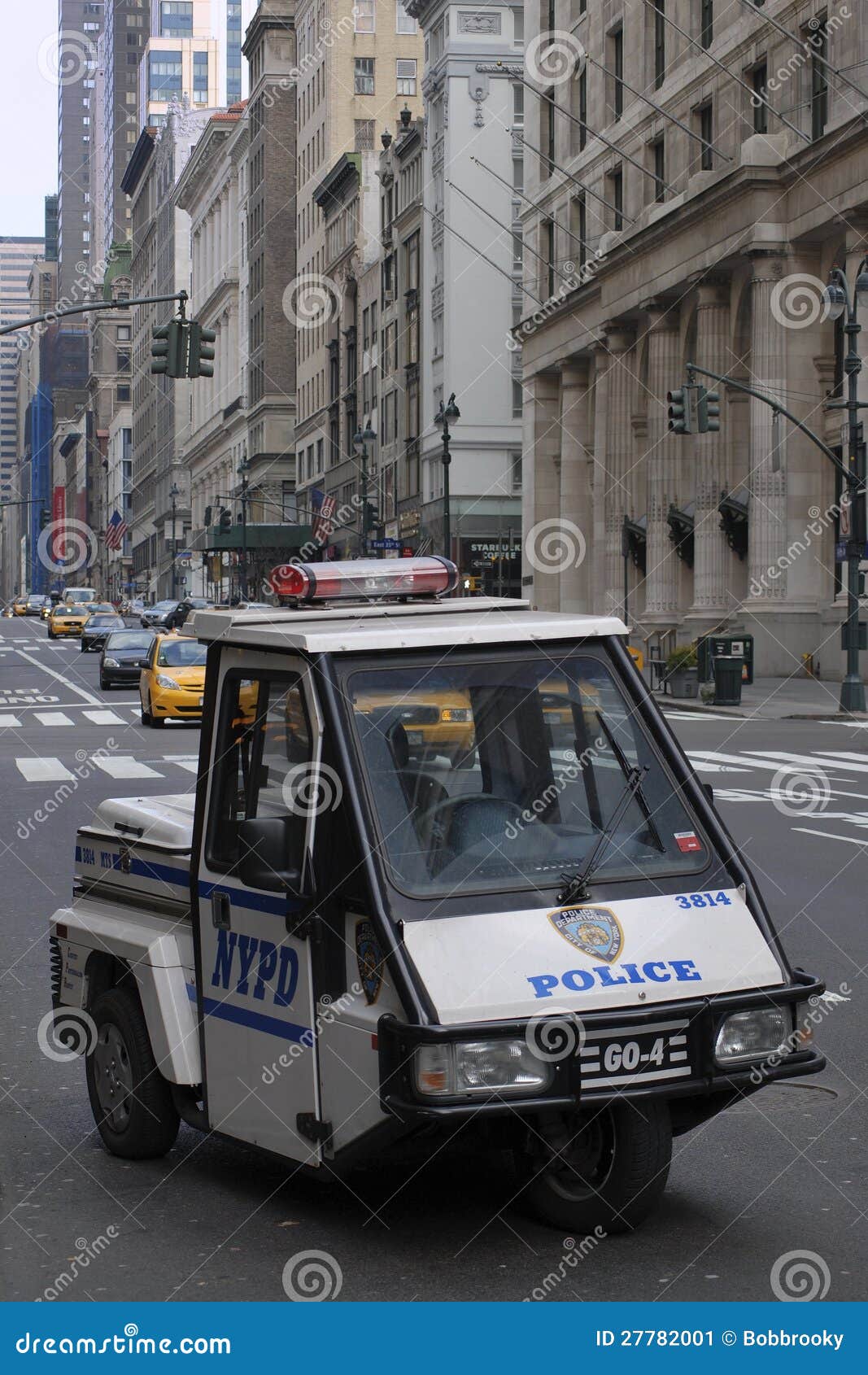 NYPD Go-4 vehicle editorial photo. Image of manhattan - 27782001
