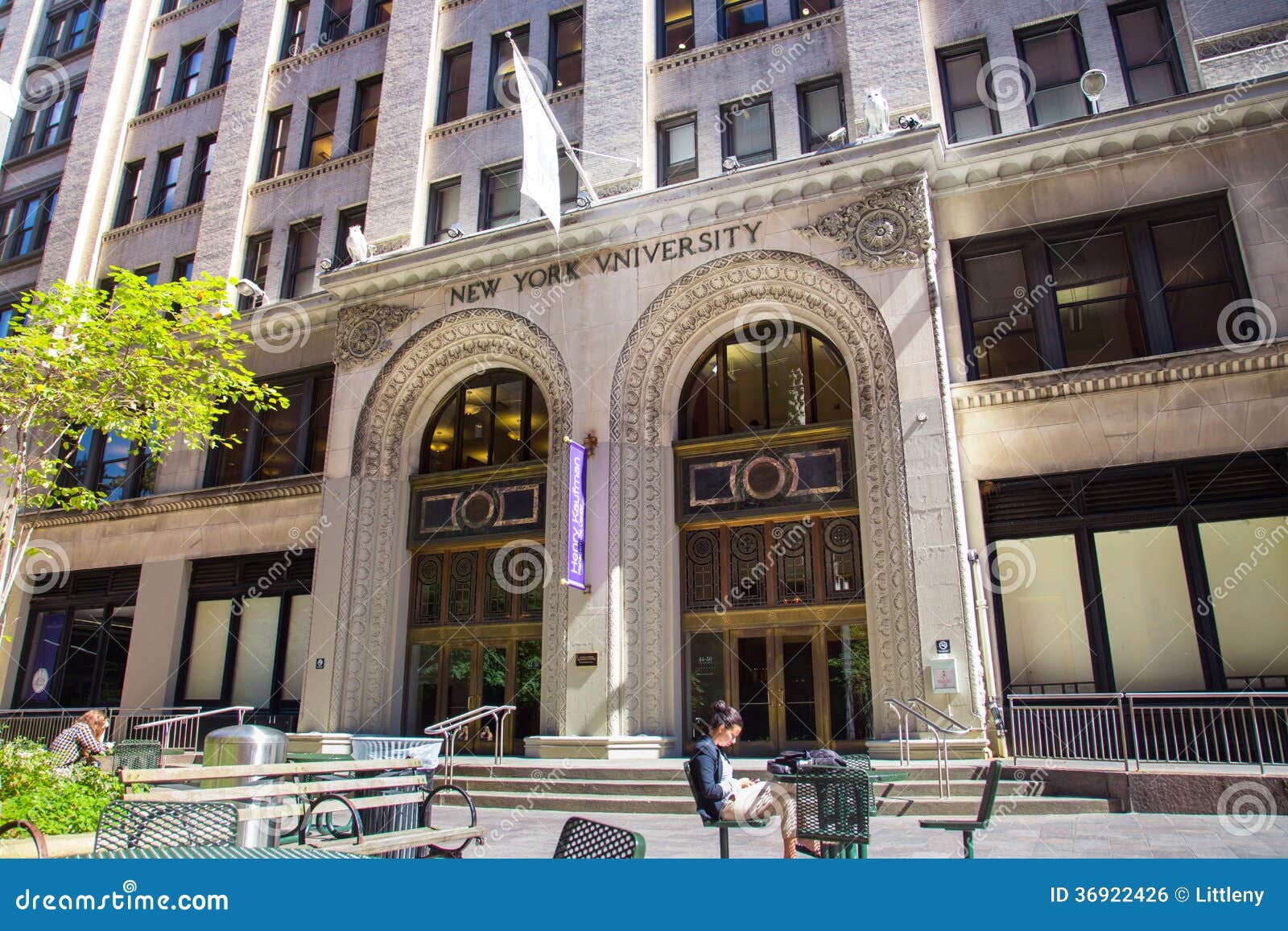 NYU foto editorial. Imagem de entrada, educacional, estudante - 36922426