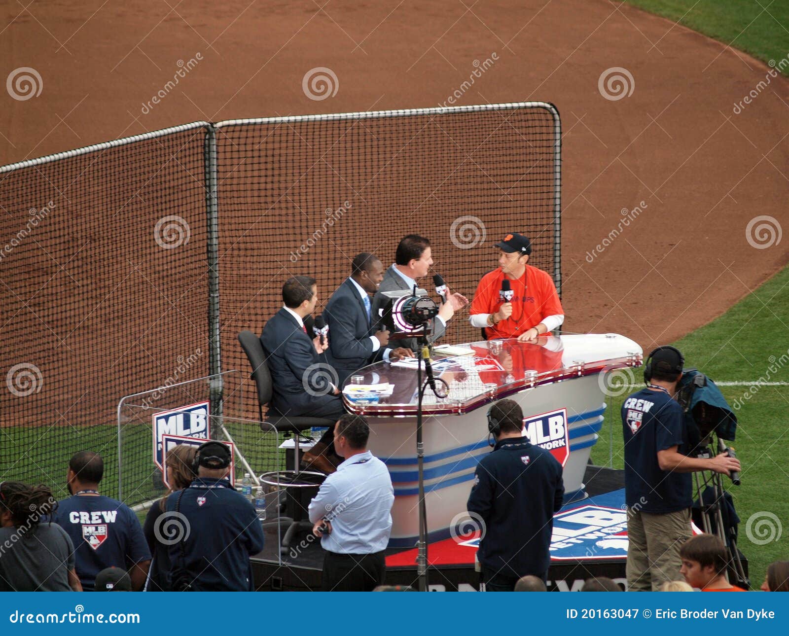 O Grupo Da Rede De MLB Entrevista Rob Schneider Fotografia Editorial ...