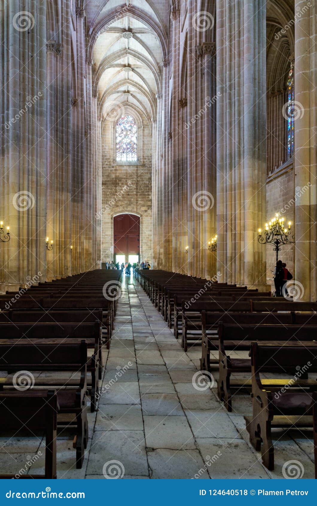 O Interior Da Catedral Em Batalya - Portugal Foto de Stock Editorial ...
