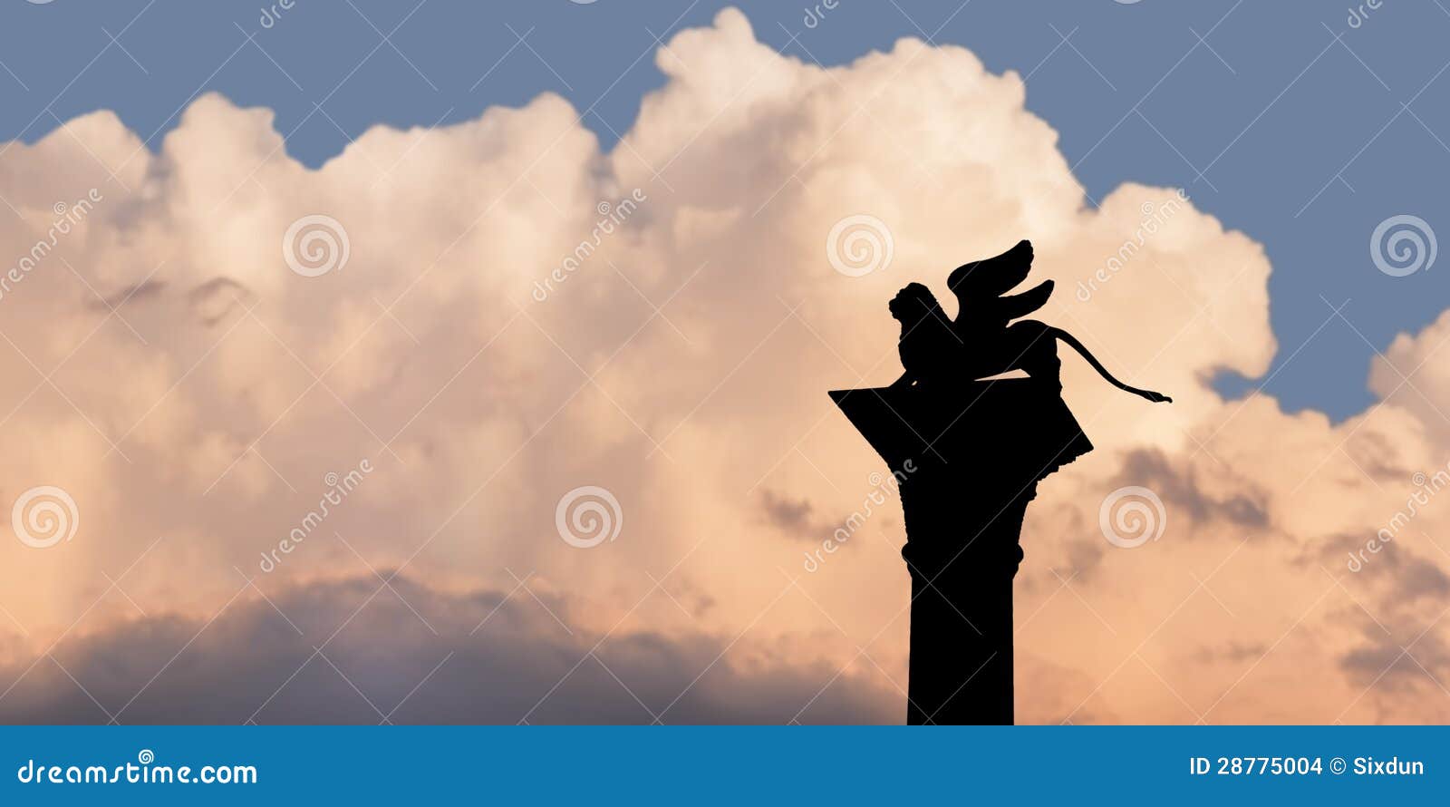 O leão de St Mark foto de stock. Imagem de veneza, coluna - 28775004