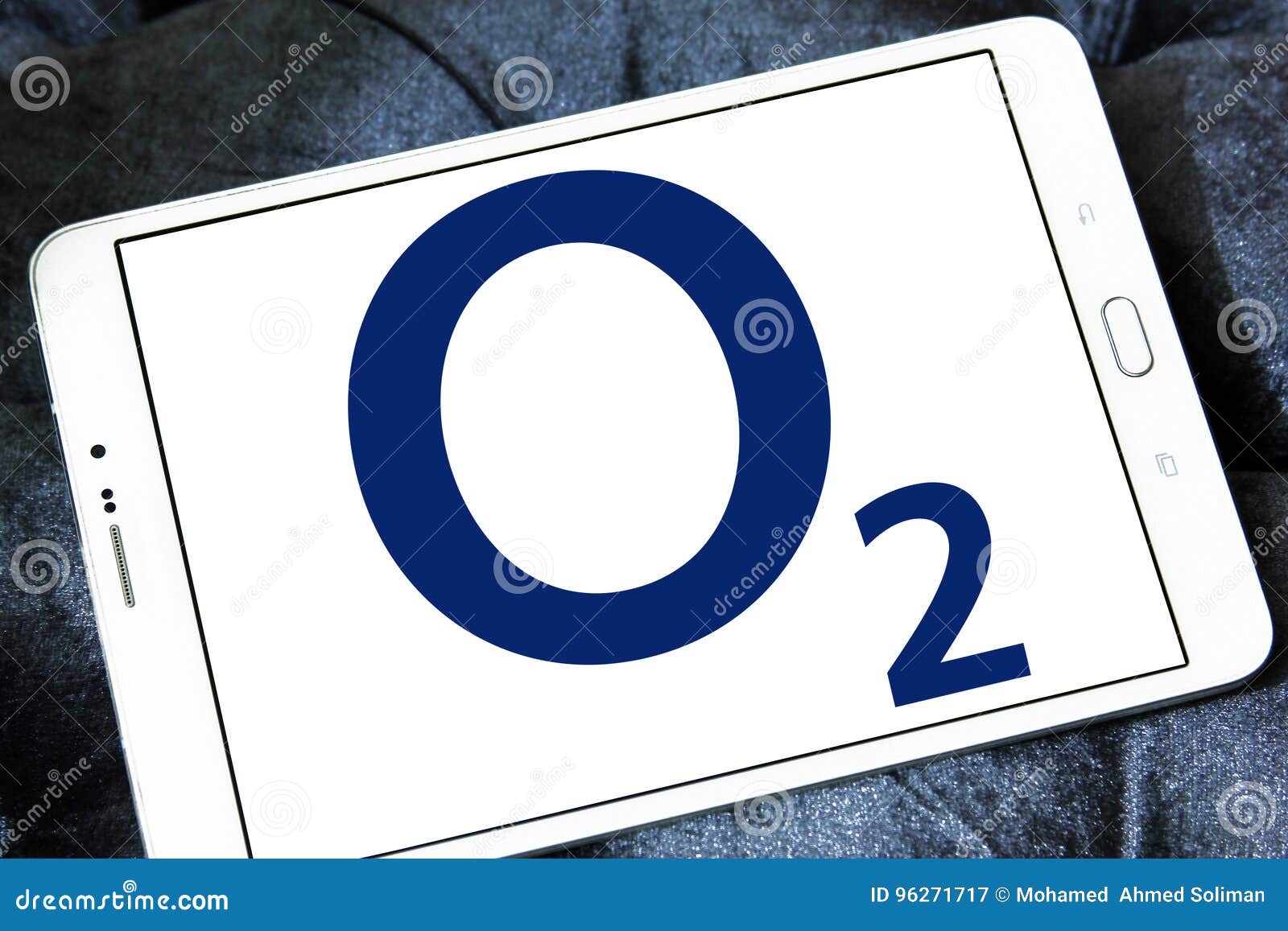 O2 mobile operator logo editorial photography. Image of operator - 96271717