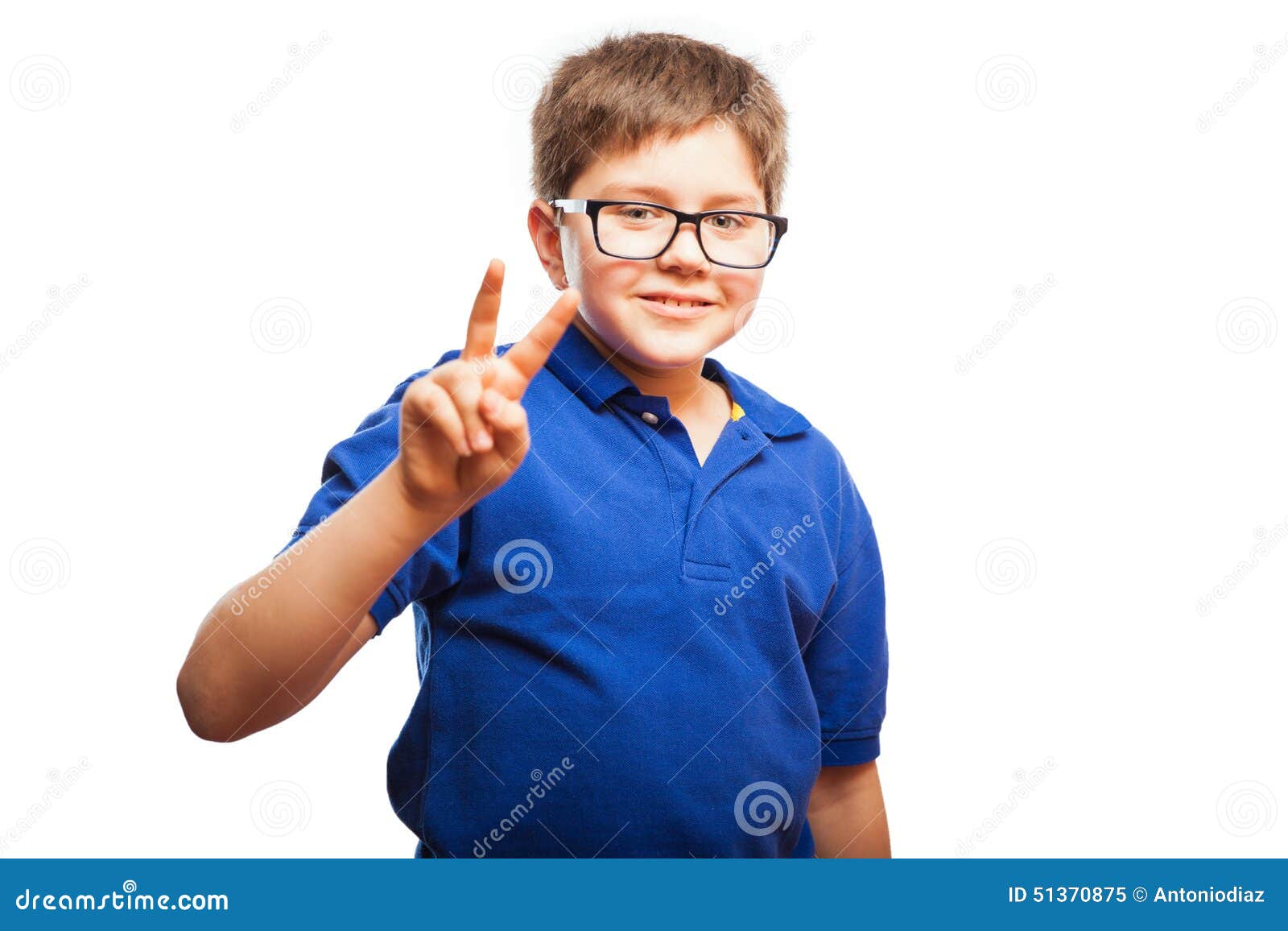 O Rapaz Pequeno Envia a Paz E O Amor Imagem de Stock - Imagem de amor ...