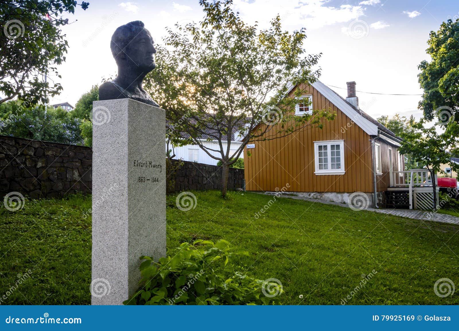 O Seu Monumento De Edvard Munch a Casa E Imagem de Stock Editorial ...