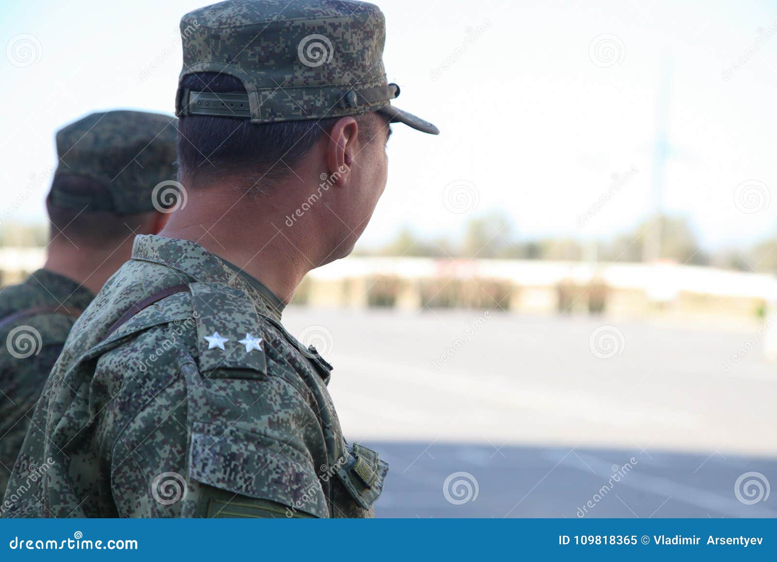 O Tenente Coronel Militar Com Duas Estrelas Imagem Editorial - Imagem ...