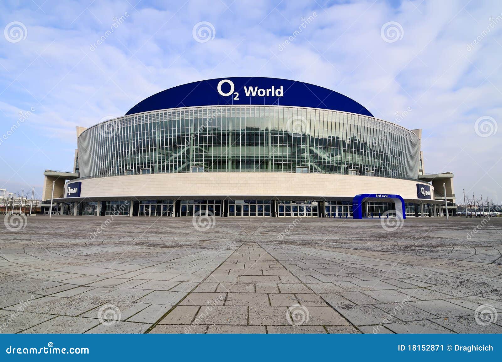 O2 world berlin editorial photo. Image of modern, event - 18152871