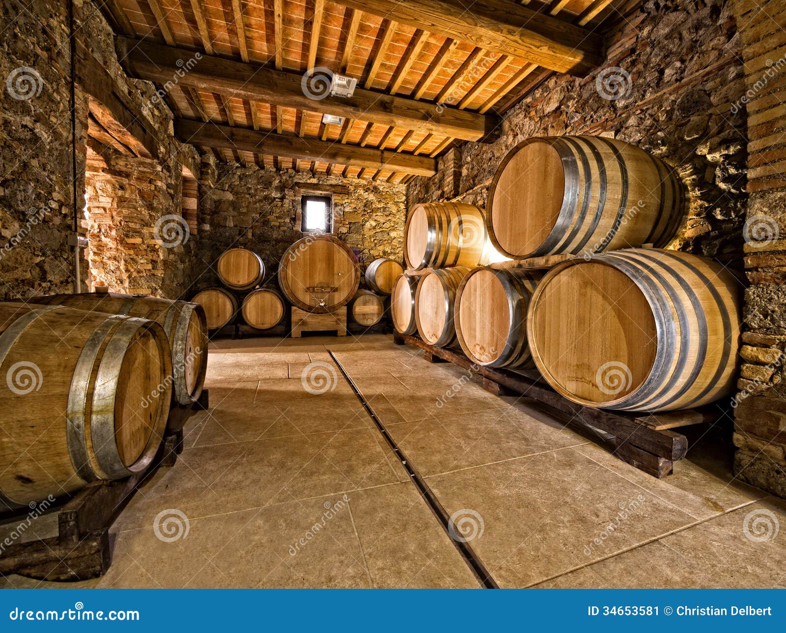Oak wine barrels stock image. Image of alcoholic, columns - 34653581