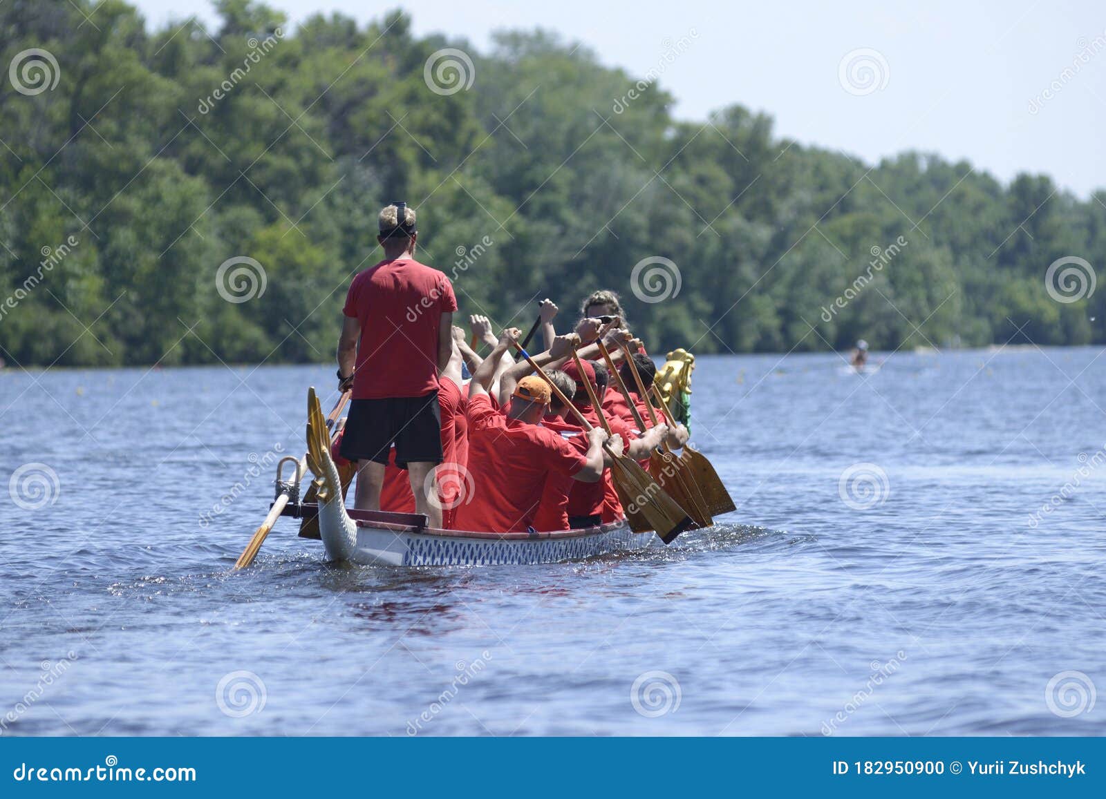 Oarsmen Rowing a Dragon Boat on the River Editorial Image - Image of ... Oarsmen Rowing a Dragon Boat on the River Editorial Image - Image of ...