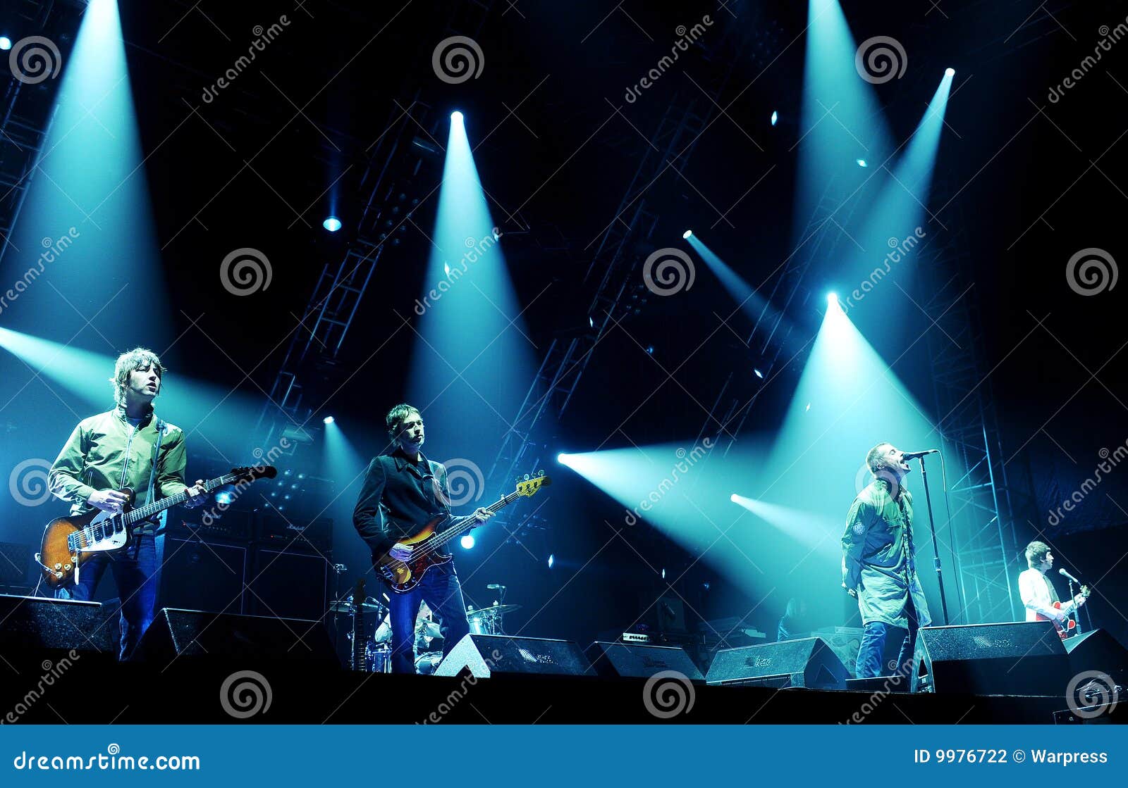 OASIS Asia tour concert editorial photography. Image of live - 9976722