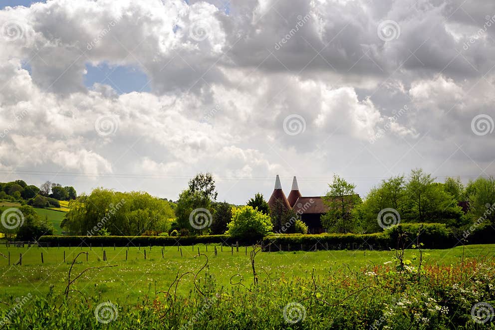 Oast House In East Sussex England Editorial Stock Image Image Of Europe Clouds 208447804