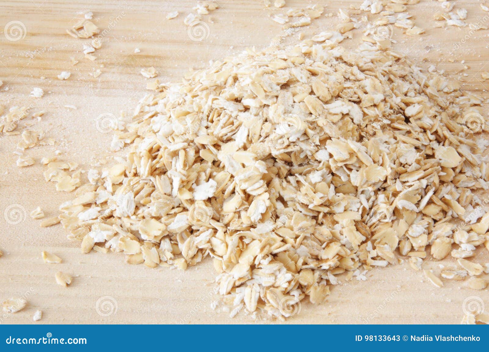 Oatmeal flakes stock image. Image of lunch, nutrient - 98133643