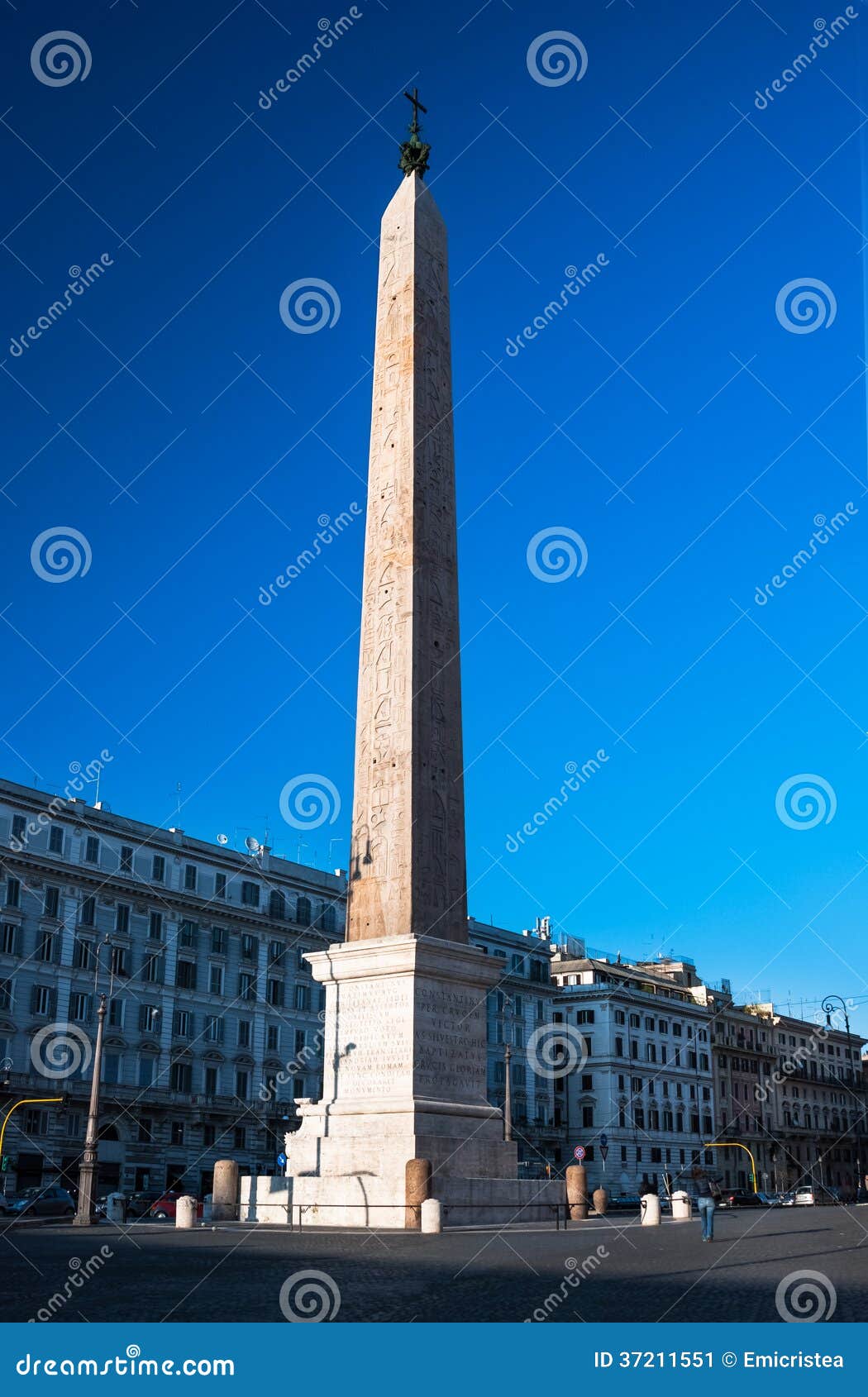 Obelisco de Lateran, Roma imagen de archivo. Imagen de italiano - 37211551