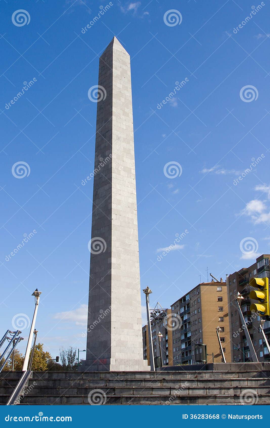Obelisk of Zaragoza stock photo. Image of saragossa, square - 36283668