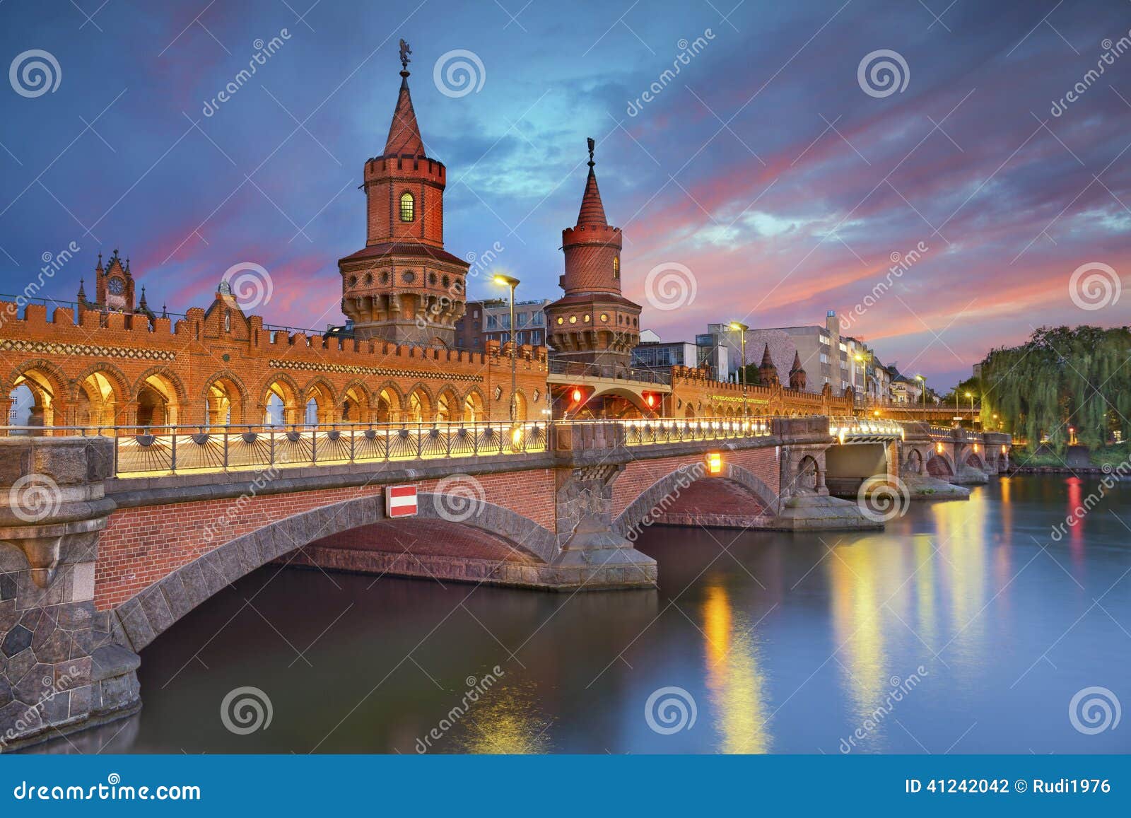 Oberbaum Bridge, Berlin. stock photo. Image of oberbaumbruecke - 41242042