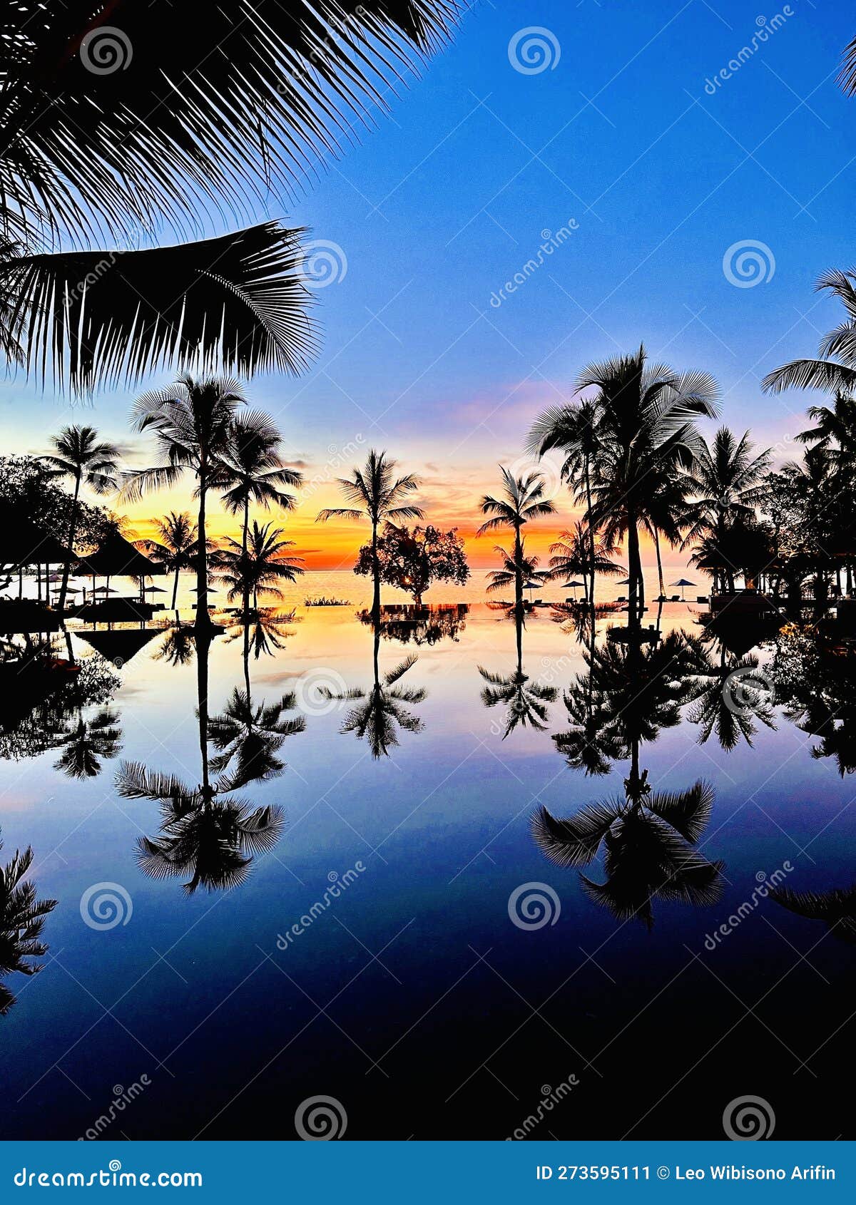 Magical sunset in Lombok stock image. Image of oberoi - 273595111