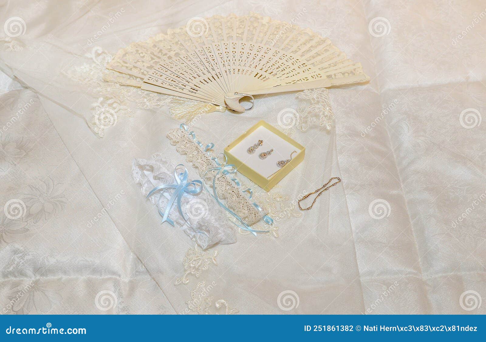 Spread Out Wedding Photos. Result Of Photographer's Work At Wedding ...