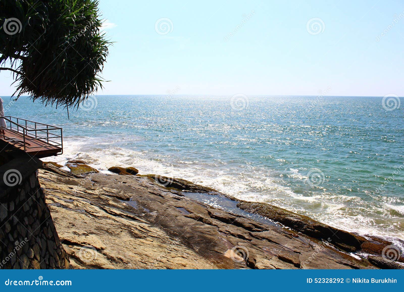 The Observation Deck on the Rocks and the Indian Ocean Stock Photo ...