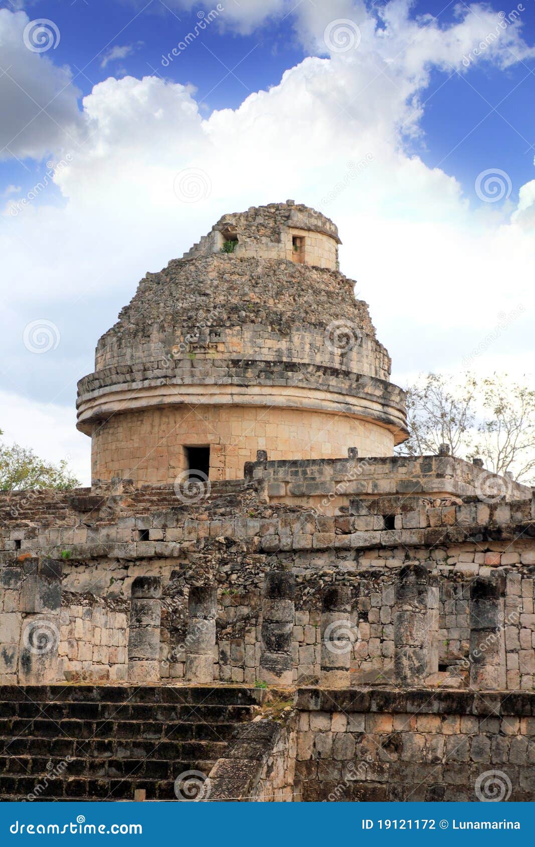 Observatorio Maya Chichen Itza México De Caracol Foto de archivo ...
