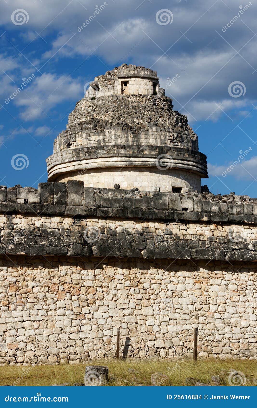 Observatorio Maya Del EL Caracol Foto de archivo - Imagen de imperio ...