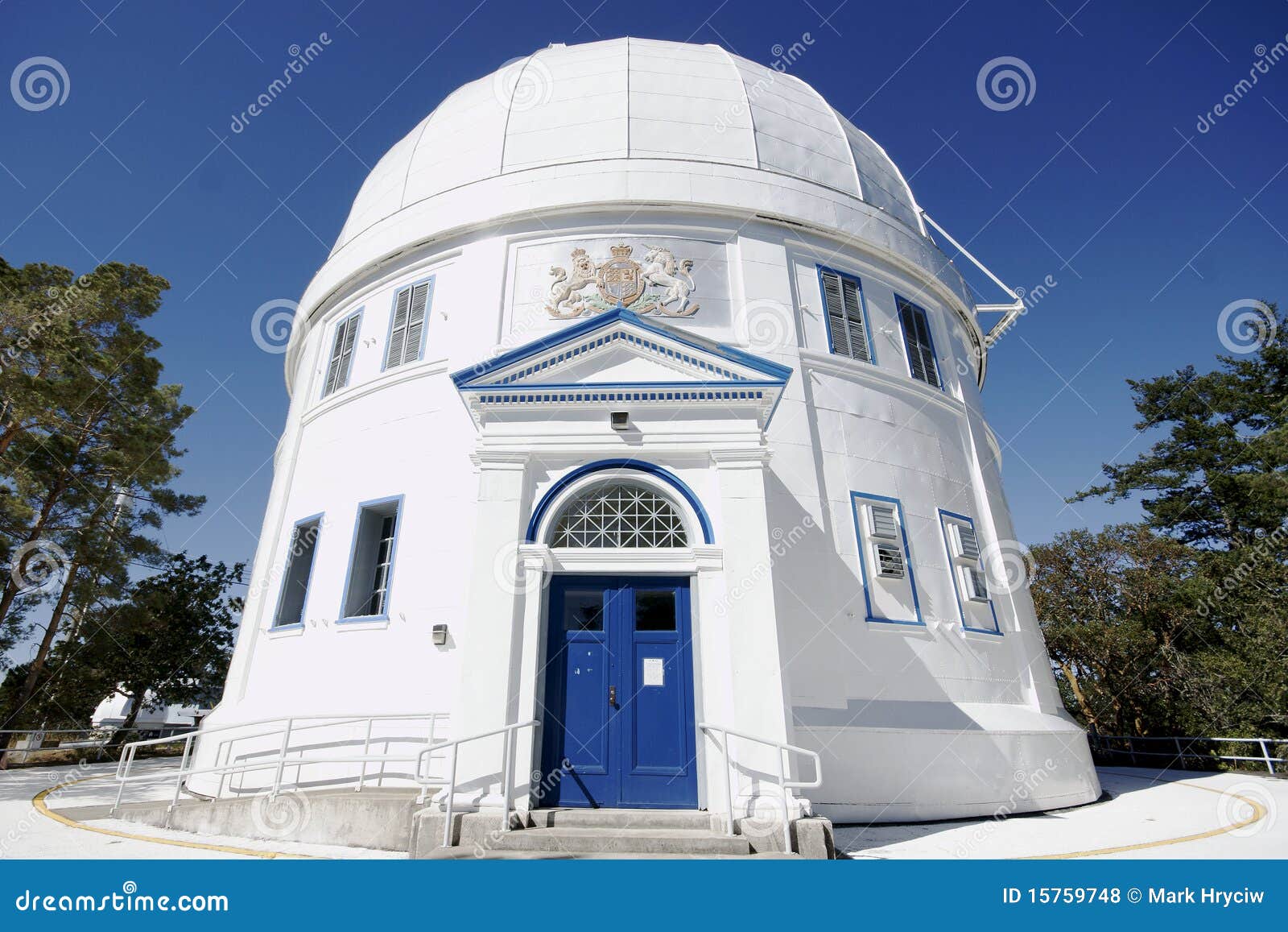 Observatory editorial stock photo. Image of watching - 15759748
