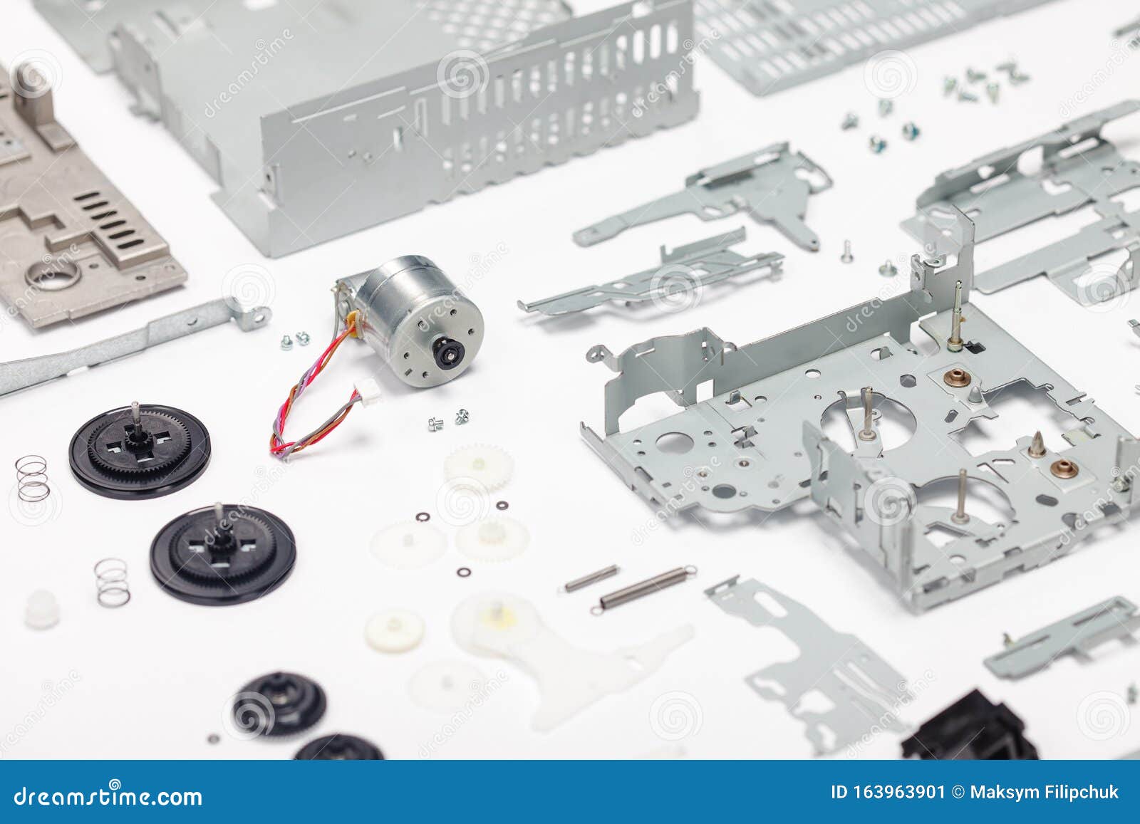 Obsolete electronics parts stock image. Image of disassembled - 163963901