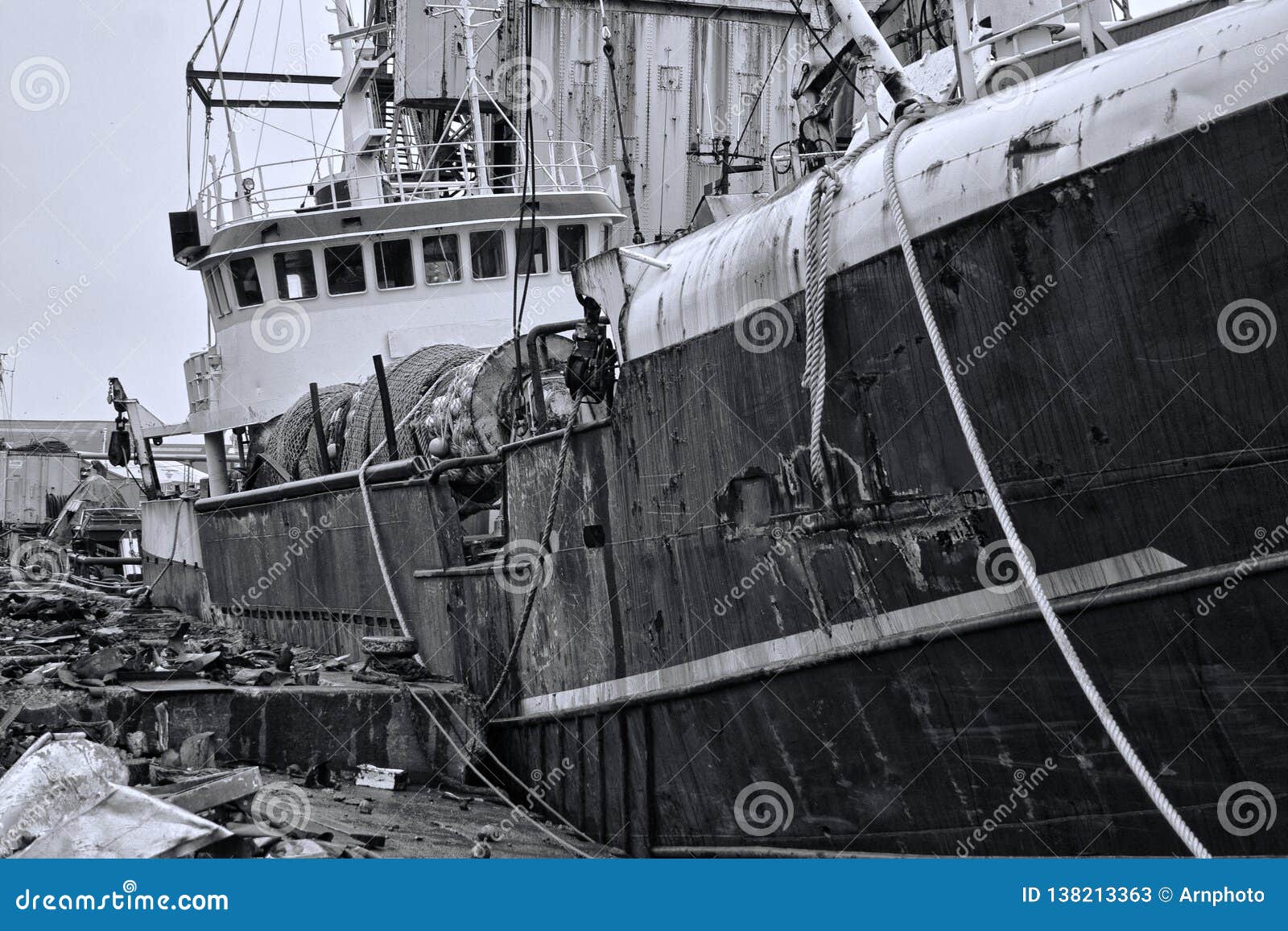 Obsolete Trawler at a Scrap Yard Stock Image - Image of ship, winches ...