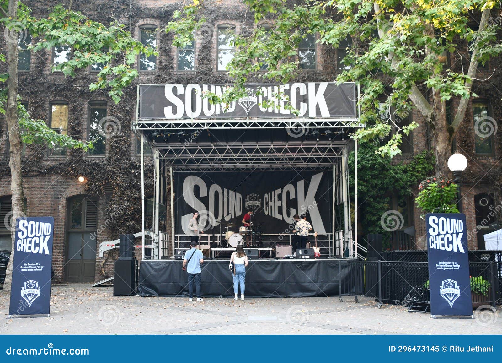 Occidental Park in Seattle, Washington Editorial Image - Image of ...
