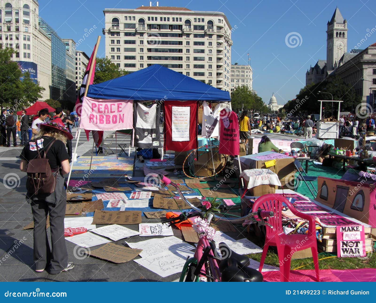 Occupy DC at Freedom Plaza editorial stock photo. Image of tent - 21499223