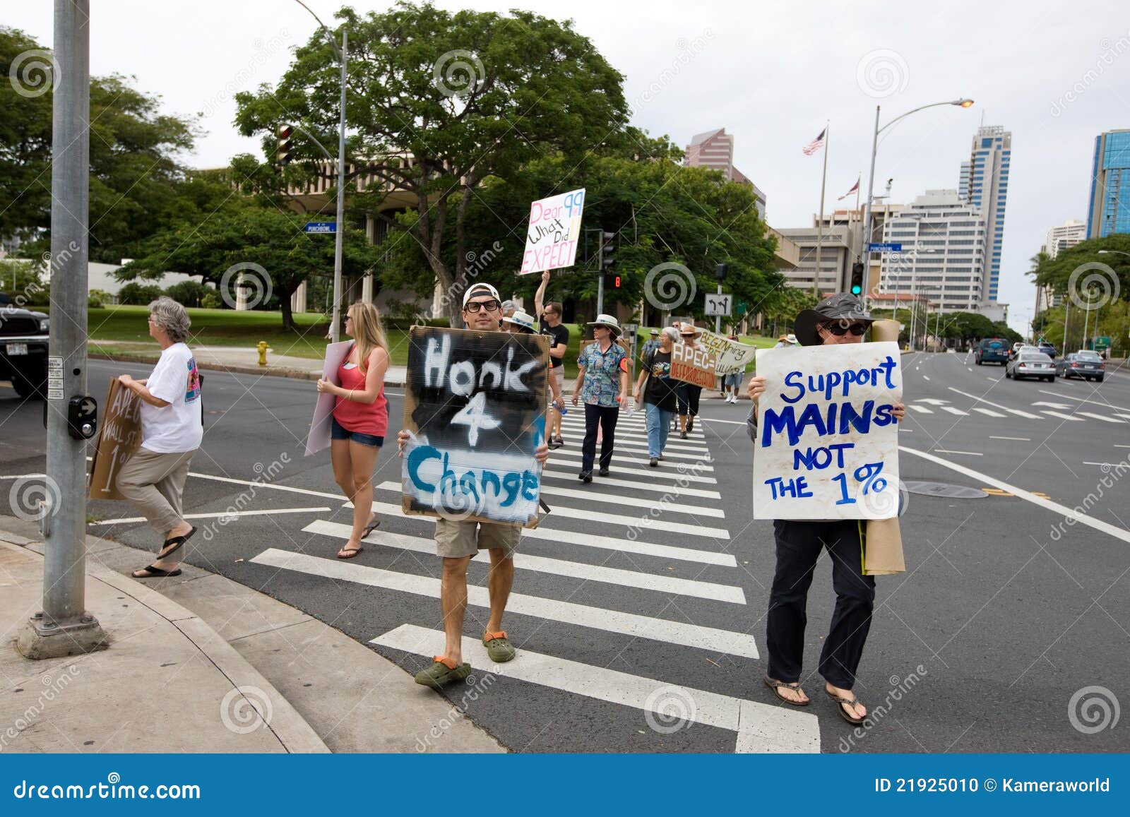 Occupy Honolulu/anti-APEC Protest-45 Editorial Image - Image of cutting ...