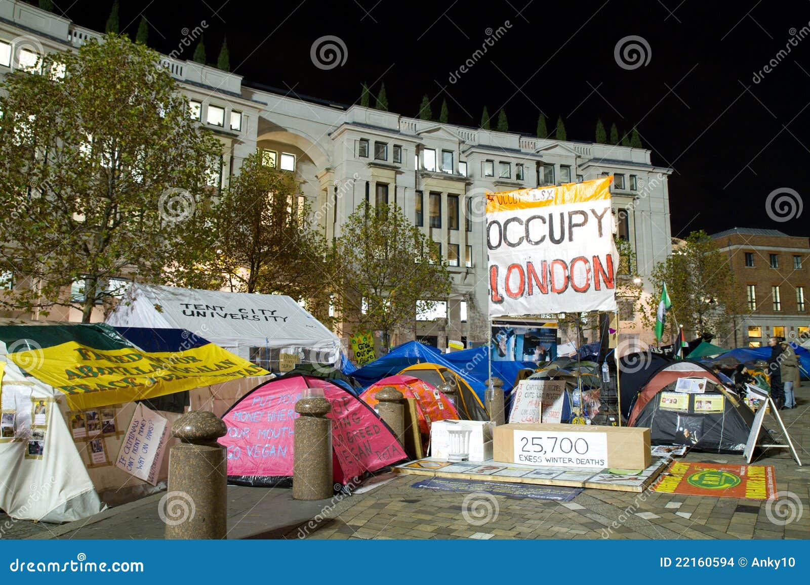 Occupy London Movement editorial stock image. Image of america - 22160594