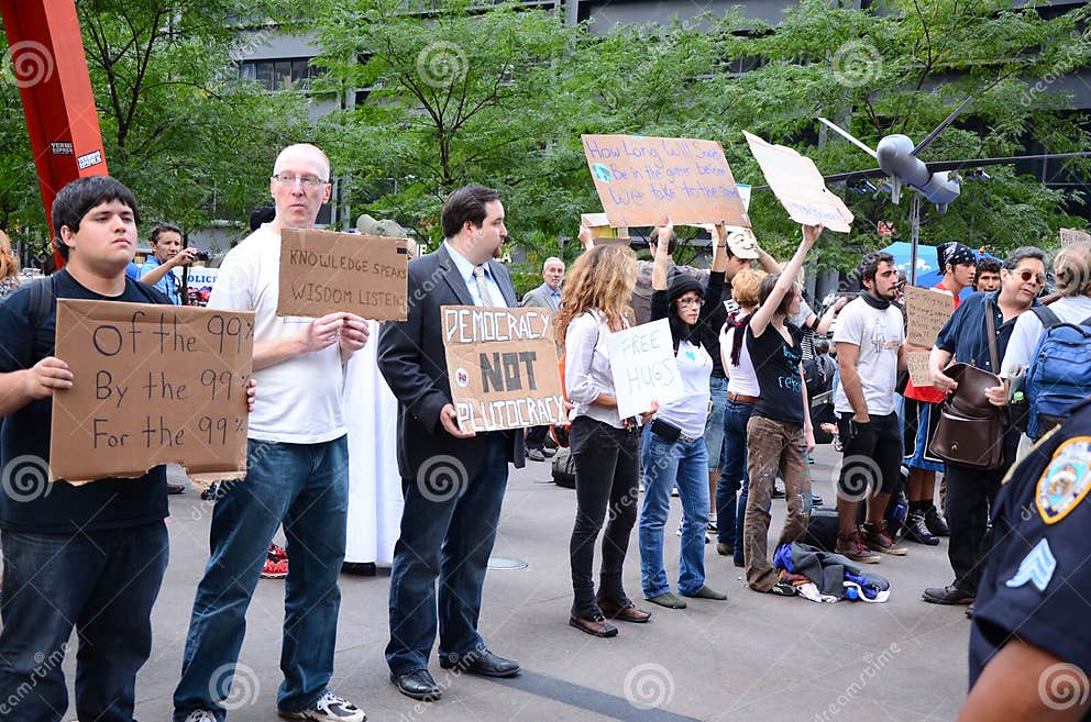Occupy Wall Street Protest editorial photo. Image of fight - 21545346
