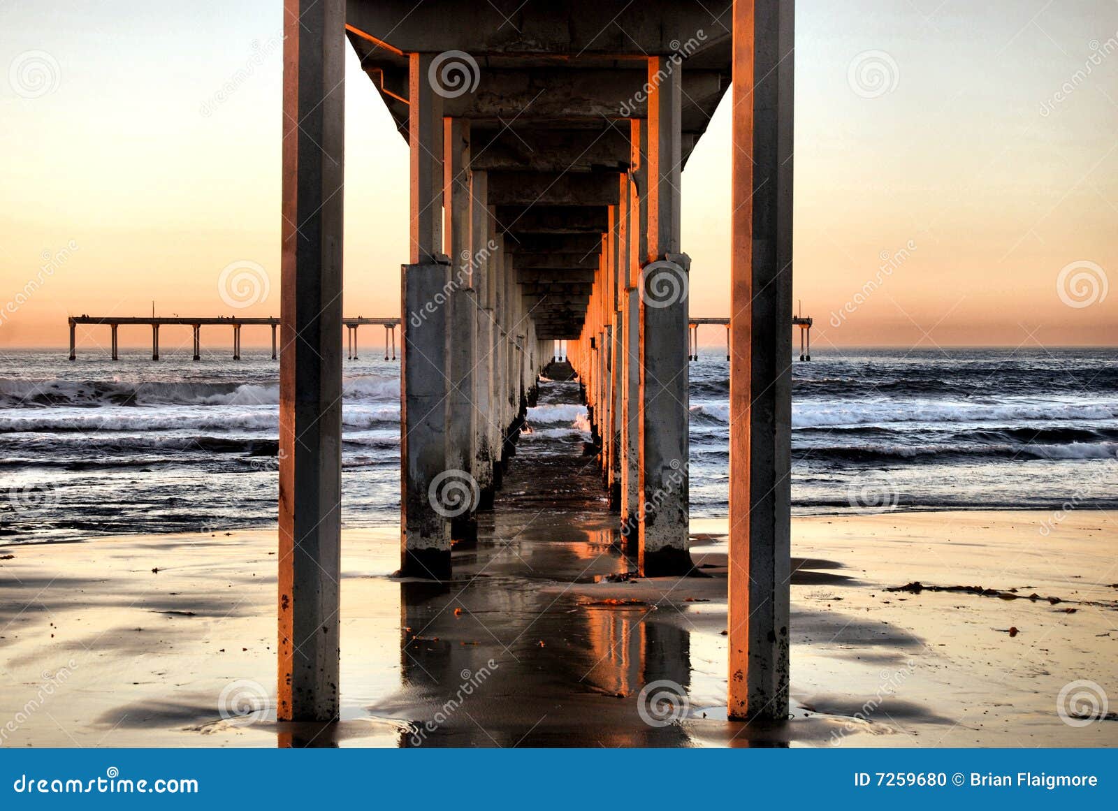 Ocean Beach Pier stock photo. Image of ocean, alternative - 7259680