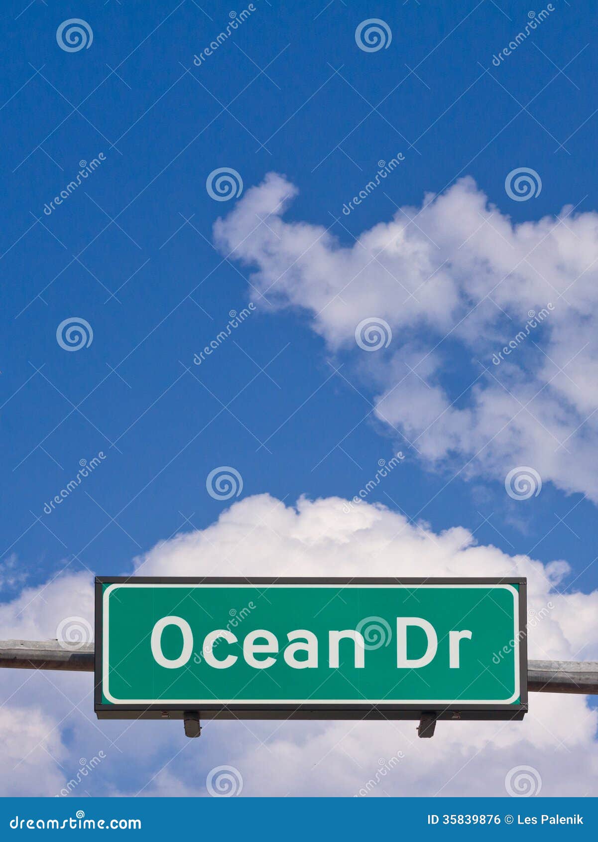 Ocean Drive Sign stock photo. Image of lights, traffic - 35839876