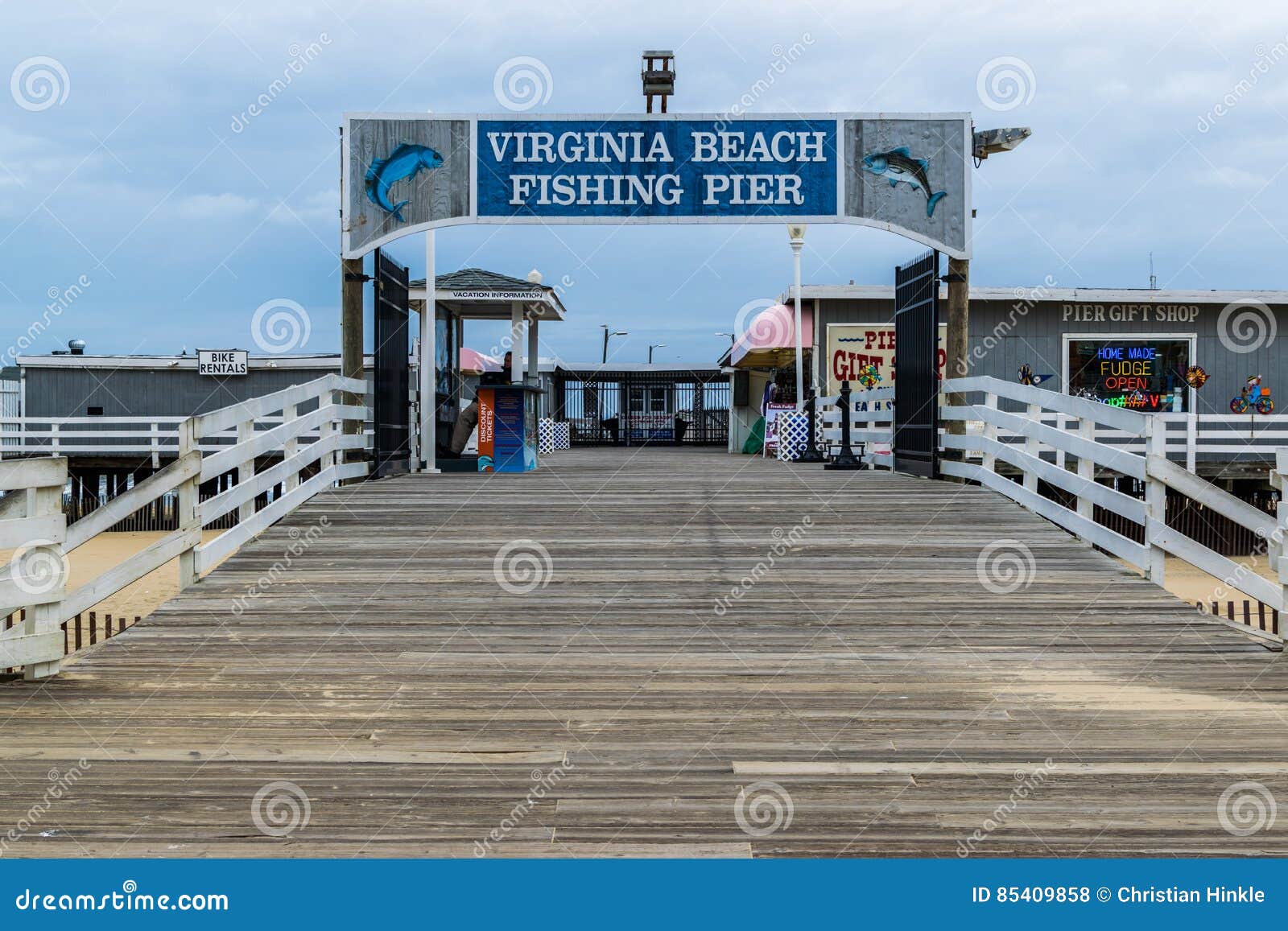 Ocean Front in Virginia Beach, Virginia during a Warm Fall Day ...