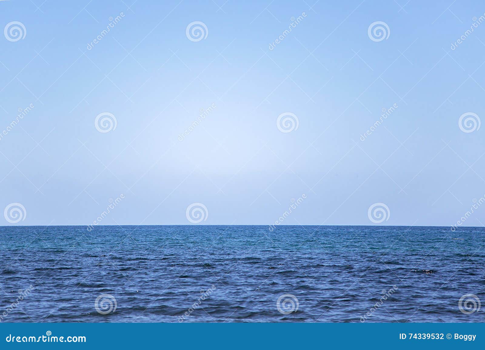 Ocean horizon stock photo. Image of ocean, sunlight, sunny - 74339532