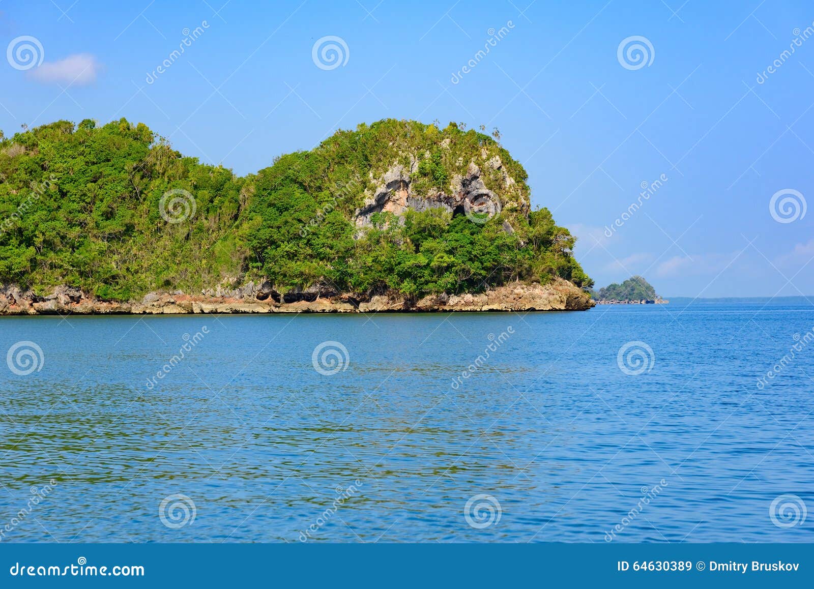 Ocean island of blue water stock image. Image of asia - 64630389