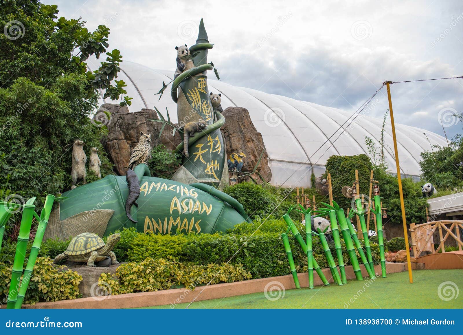 Ocean Park Theme Park in Hong Kong Editorial Image - Image of view ... Ocean Park Theme Park in Hong Kong Editorial Image - Image of view ...