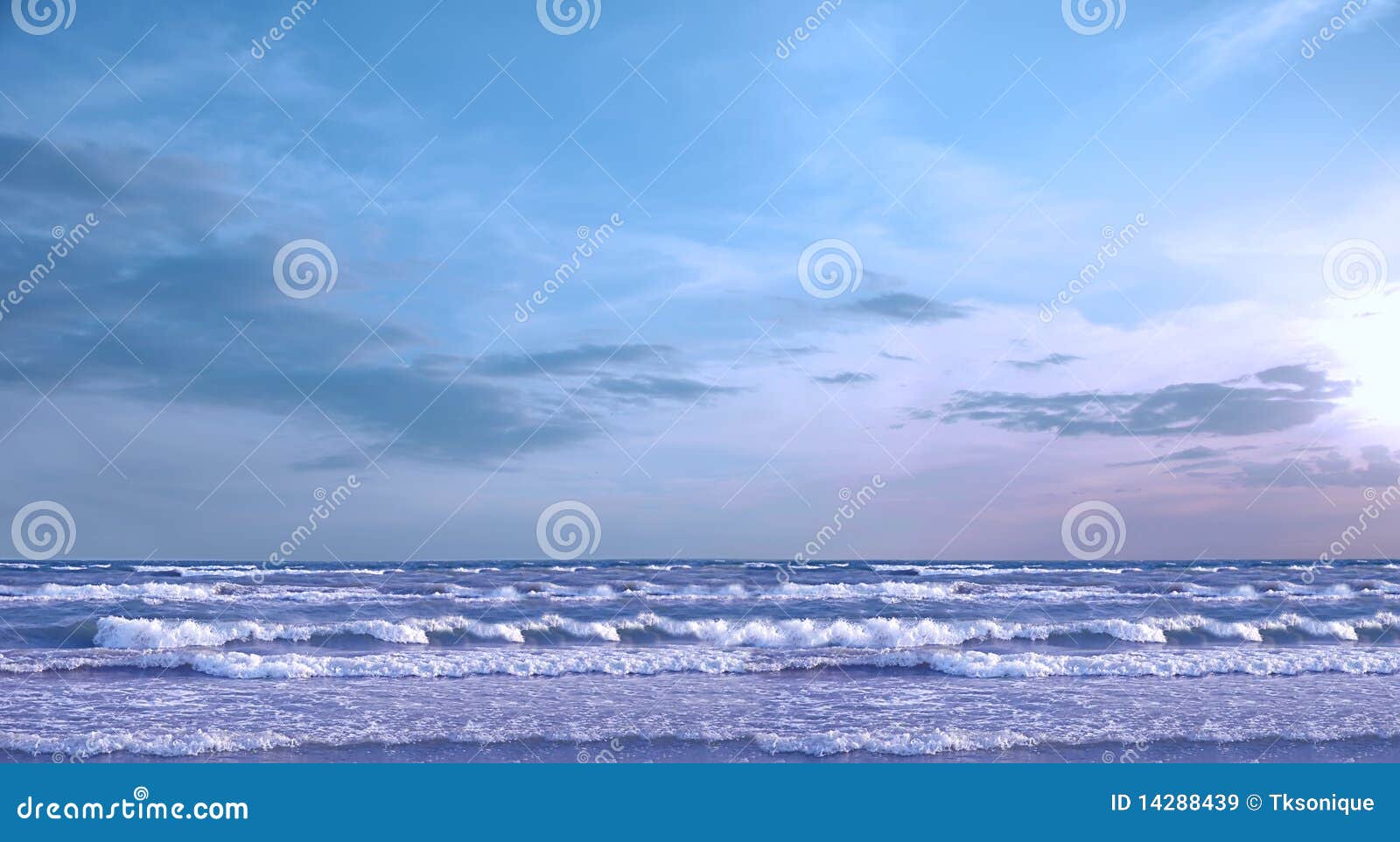 Ocean and perfect sunset stock image. Image of global - 14288439