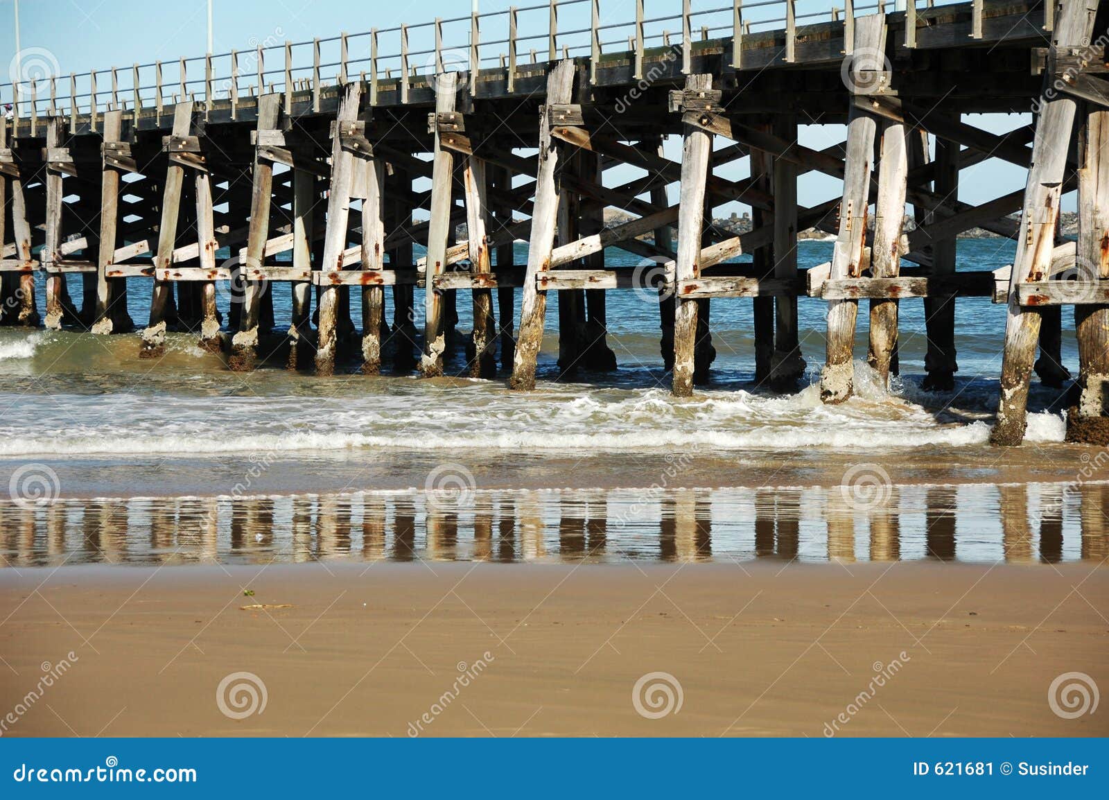 Ocean Pier stock image. Image of waves, reflections, dock - 621681
