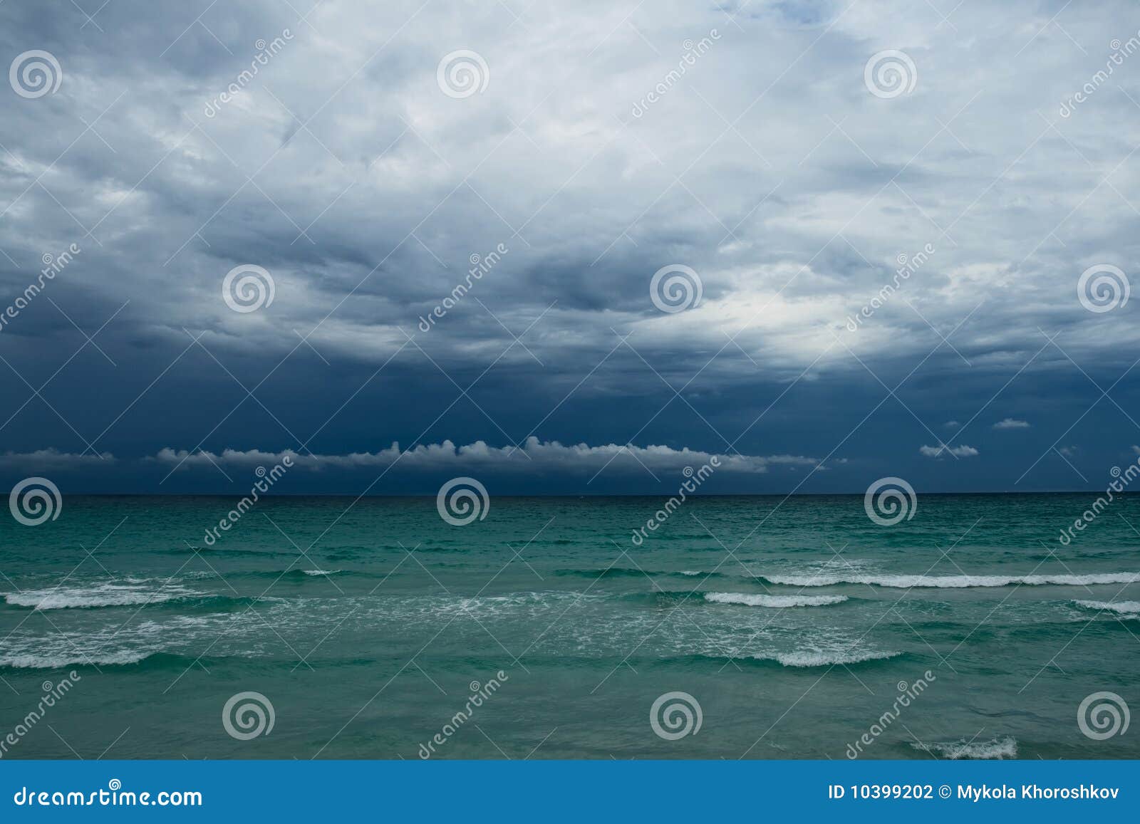 Ocean before storm stock photo. Image of blue, cloud - 10399202