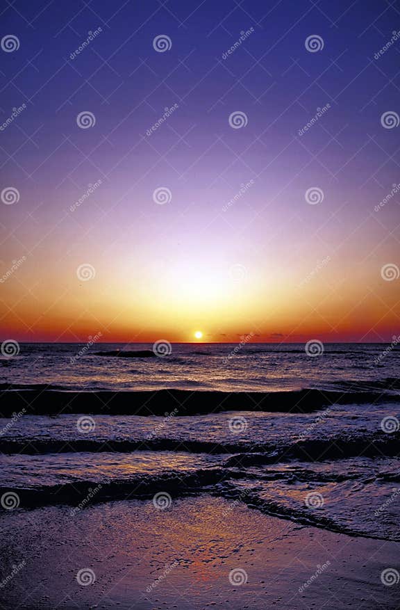 Ocean sunrise stock image. Image of light, inspiration - 1352003