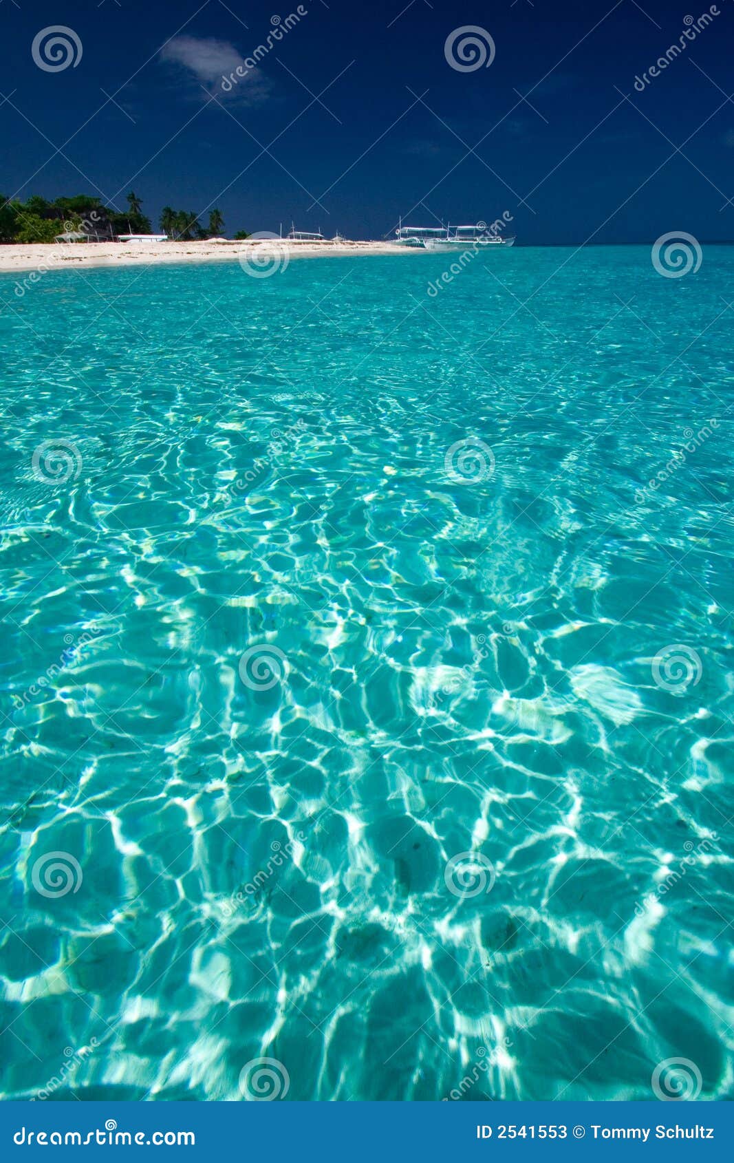 Ocean View of Paradise Island Stock Image - Image of paradise, white ...