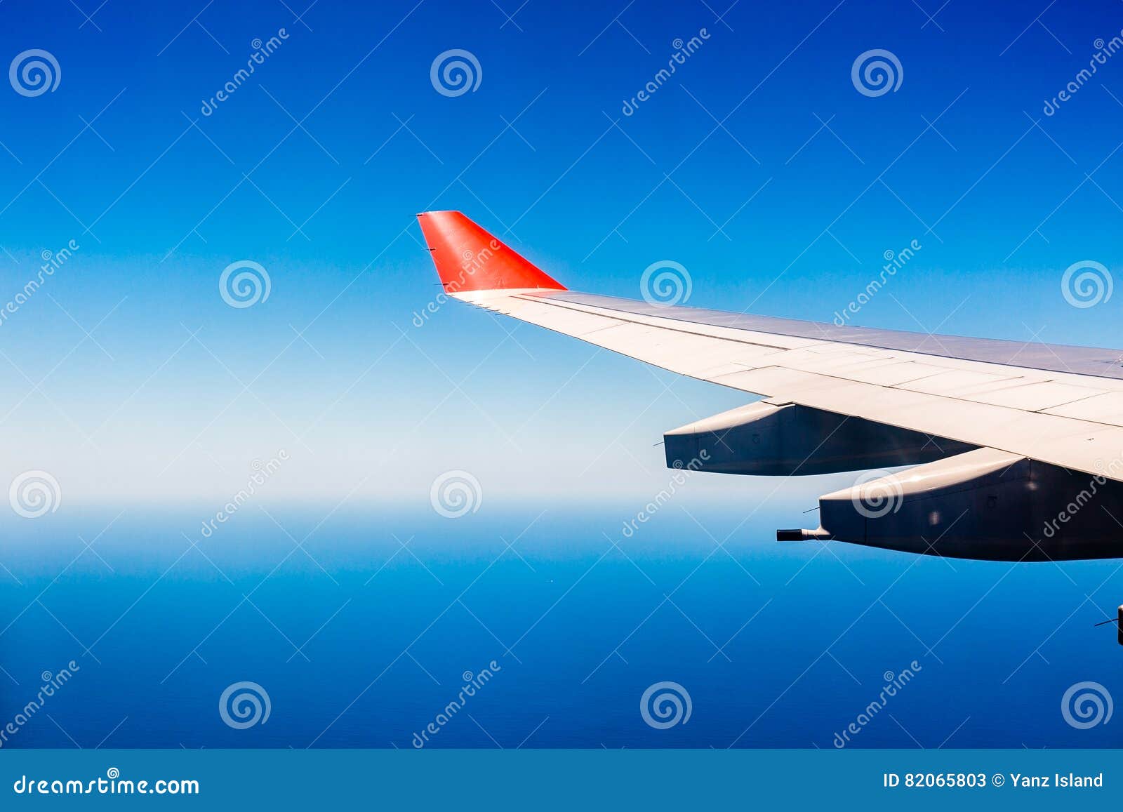 Ocean View from Plane Window Over Australia Stock Image - Image of ...