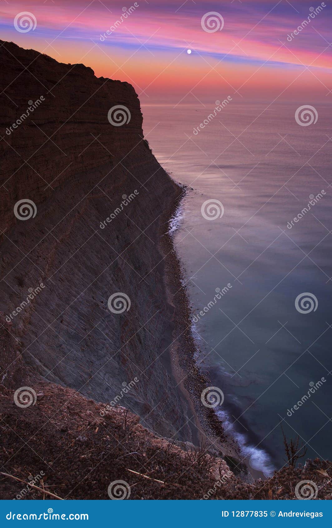 Ocean view at sunset stock image. Image of moon, ocean - 12877835