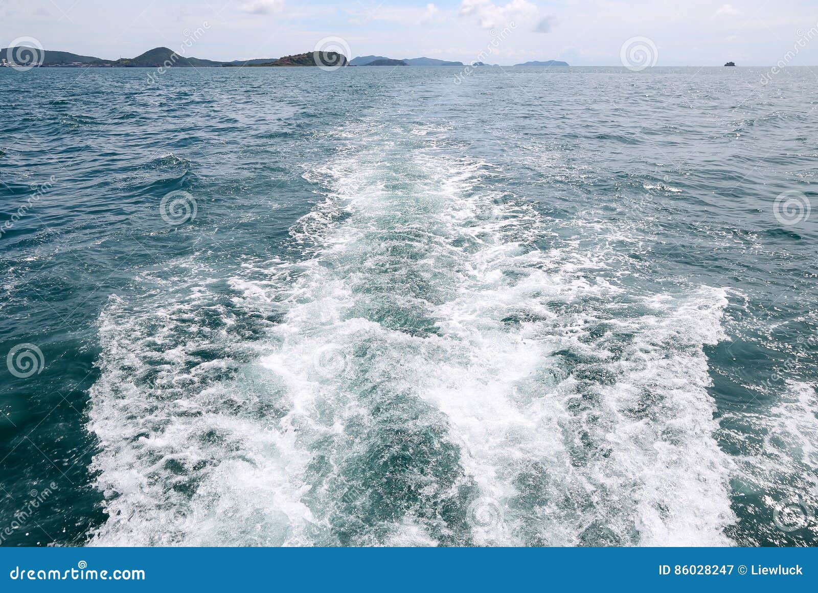 Ocean Wave Made by Speed Boat Stock Image - Image of cruise, ocean ...