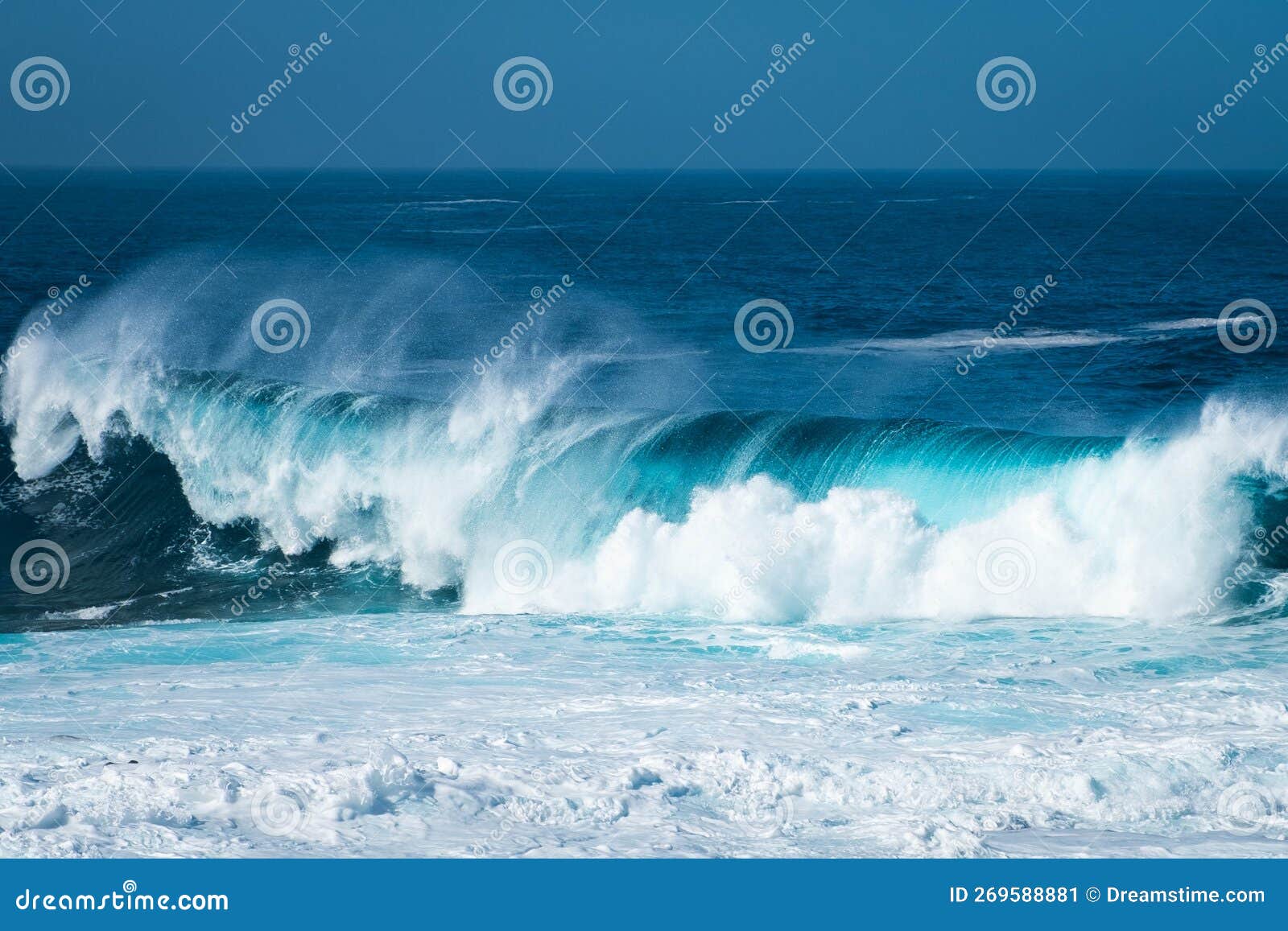 Ocean Wave, Seascape, Crashing Waves Stock Image - Image of shoreline ...
