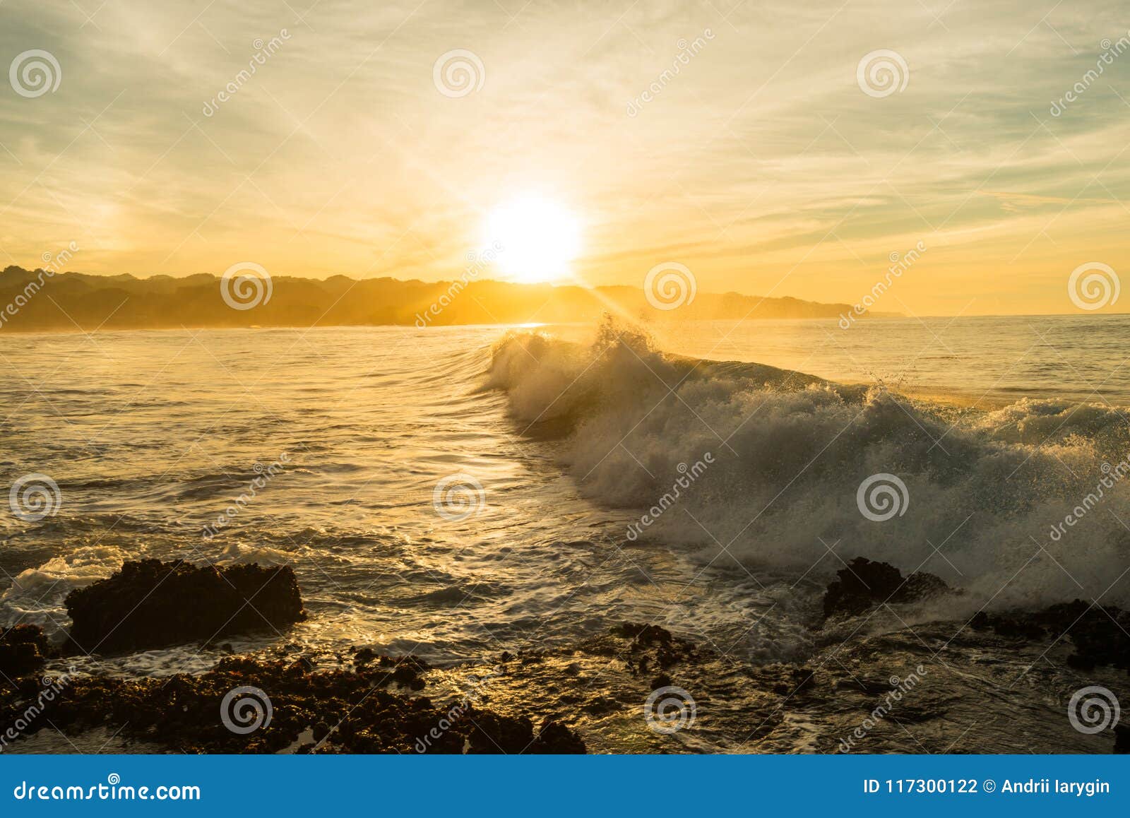 Ocean wave sun stock photo. Image of heat, surf, sunset - 117300122