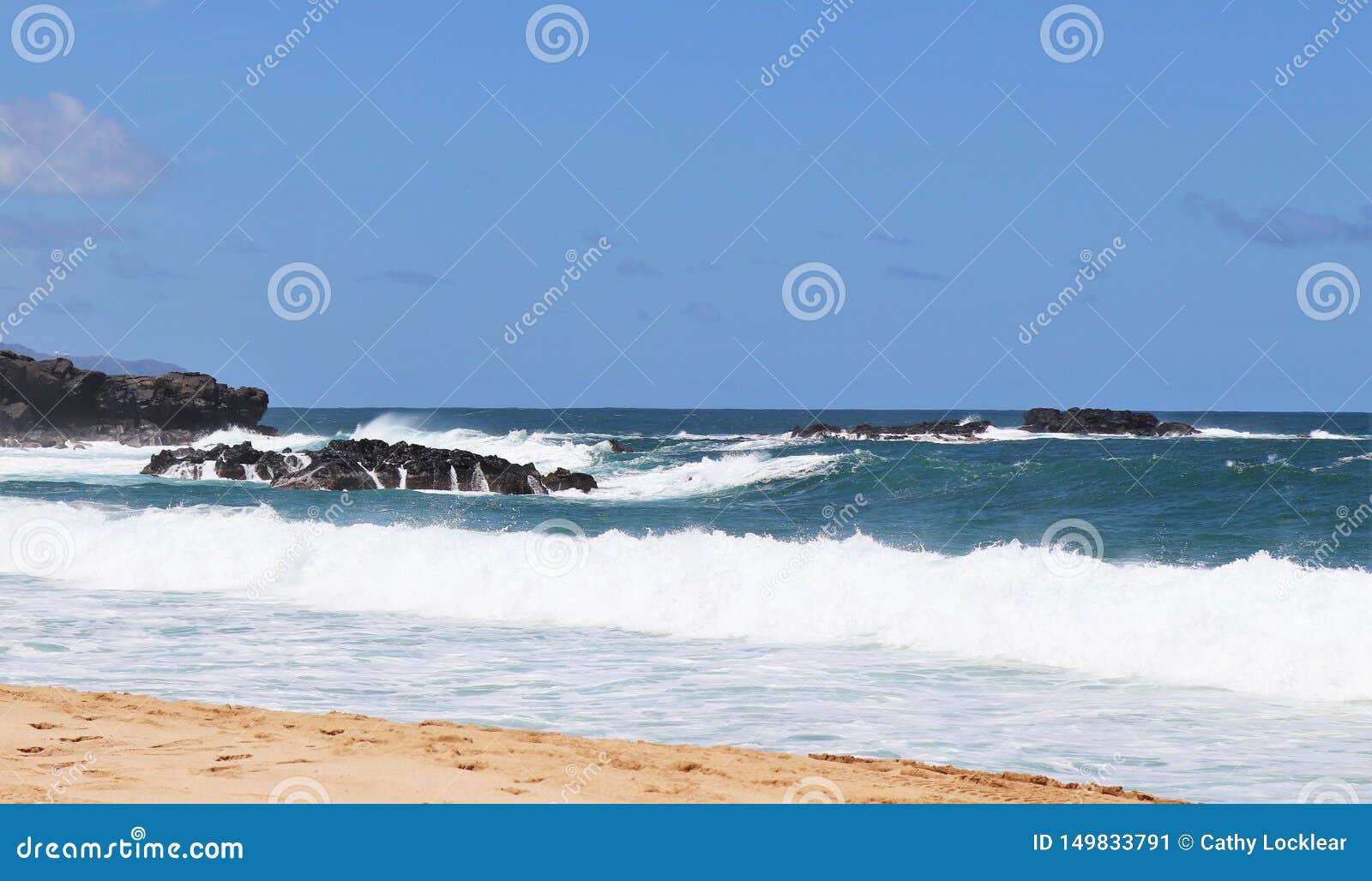 Ocean Waves Breaking Along a Rocky Beach Stock Image - Image of ...